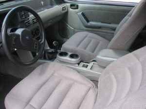 1968-1997 Ford Mustang Plug-N-Chug Dual Drink Holder