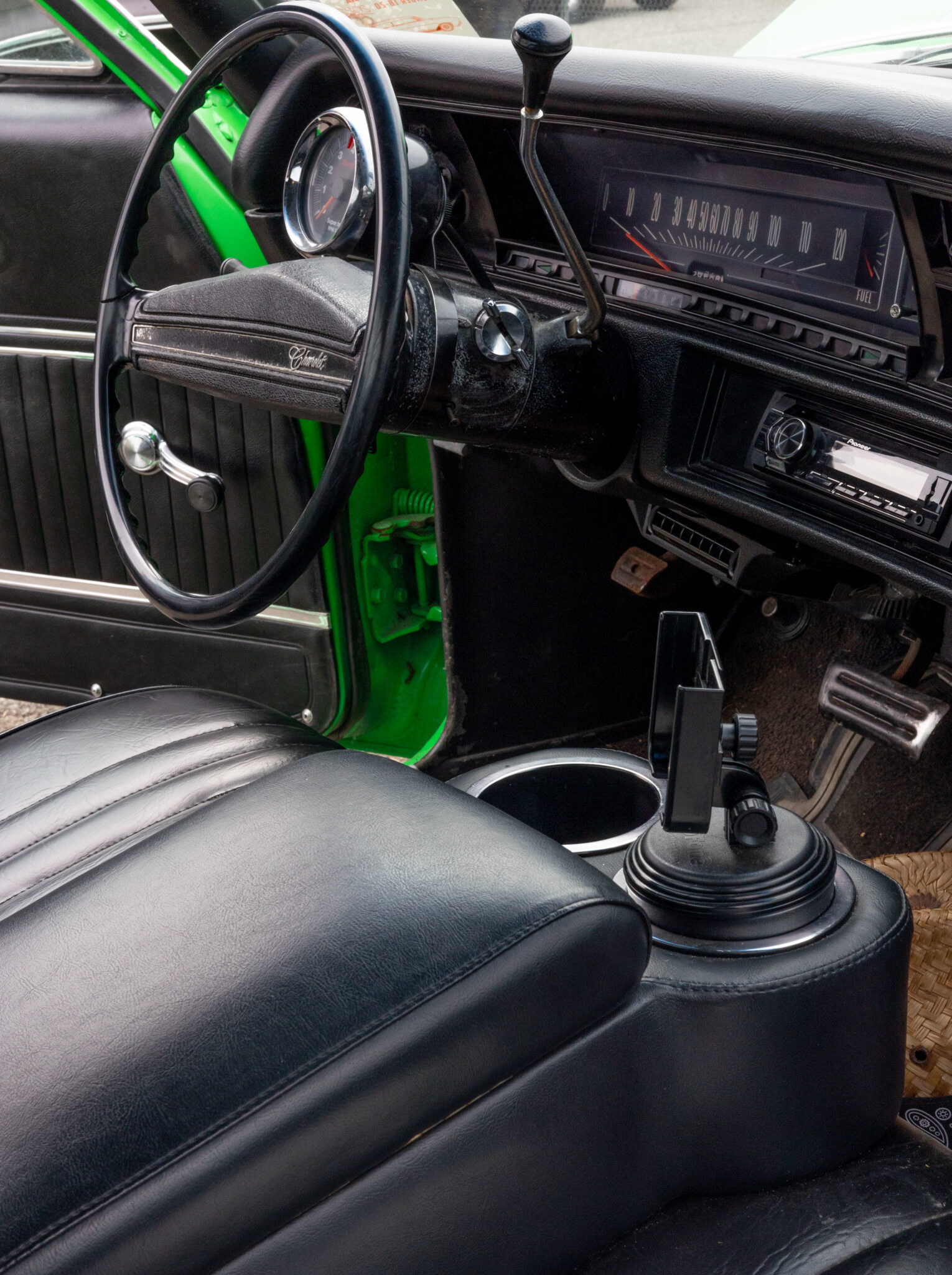 Product Videos and Classic Car Gallery - Classic Consoles